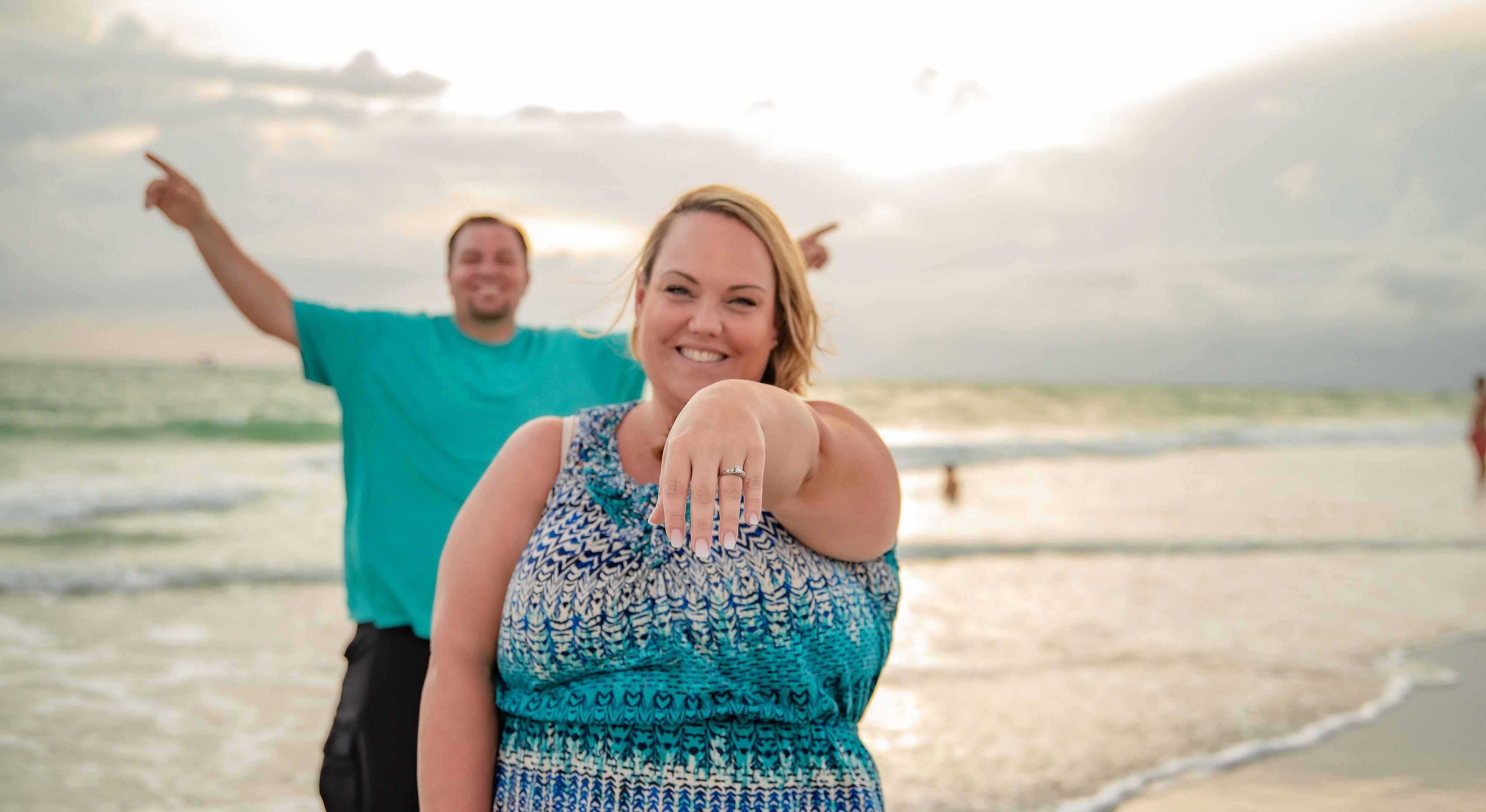 Jena Hoel and Daniel Armstrong's Wedding Website