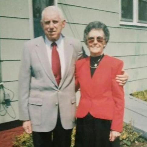 Emma Urbahn and Brendan Rohan's Wedding Website