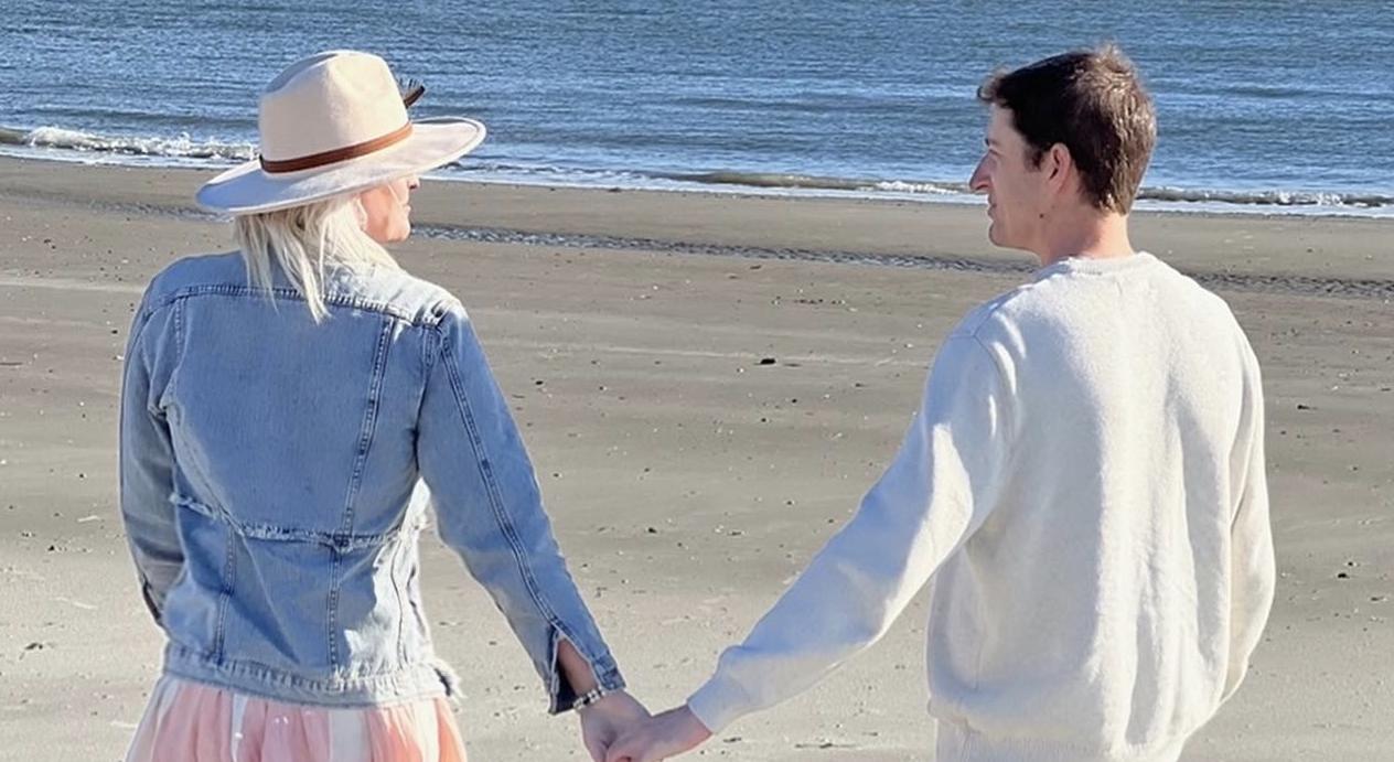 Allison Burroughs and Charles Bradley Whalen's Wedding Website