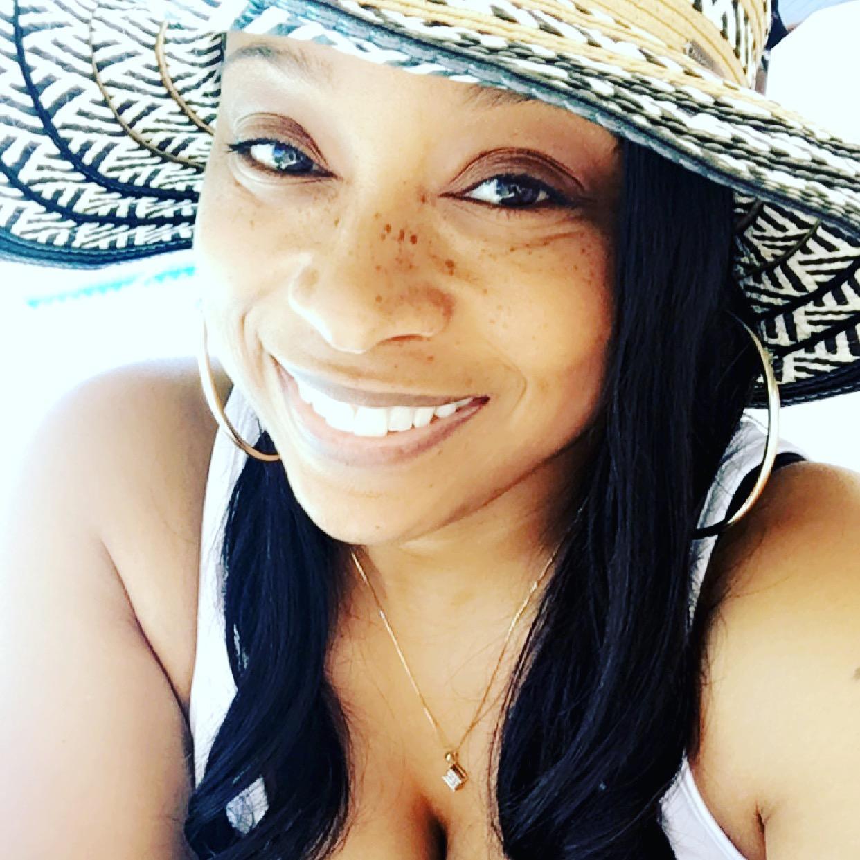 Lynnetta Clark and Cameron Matthews' Wedding Website