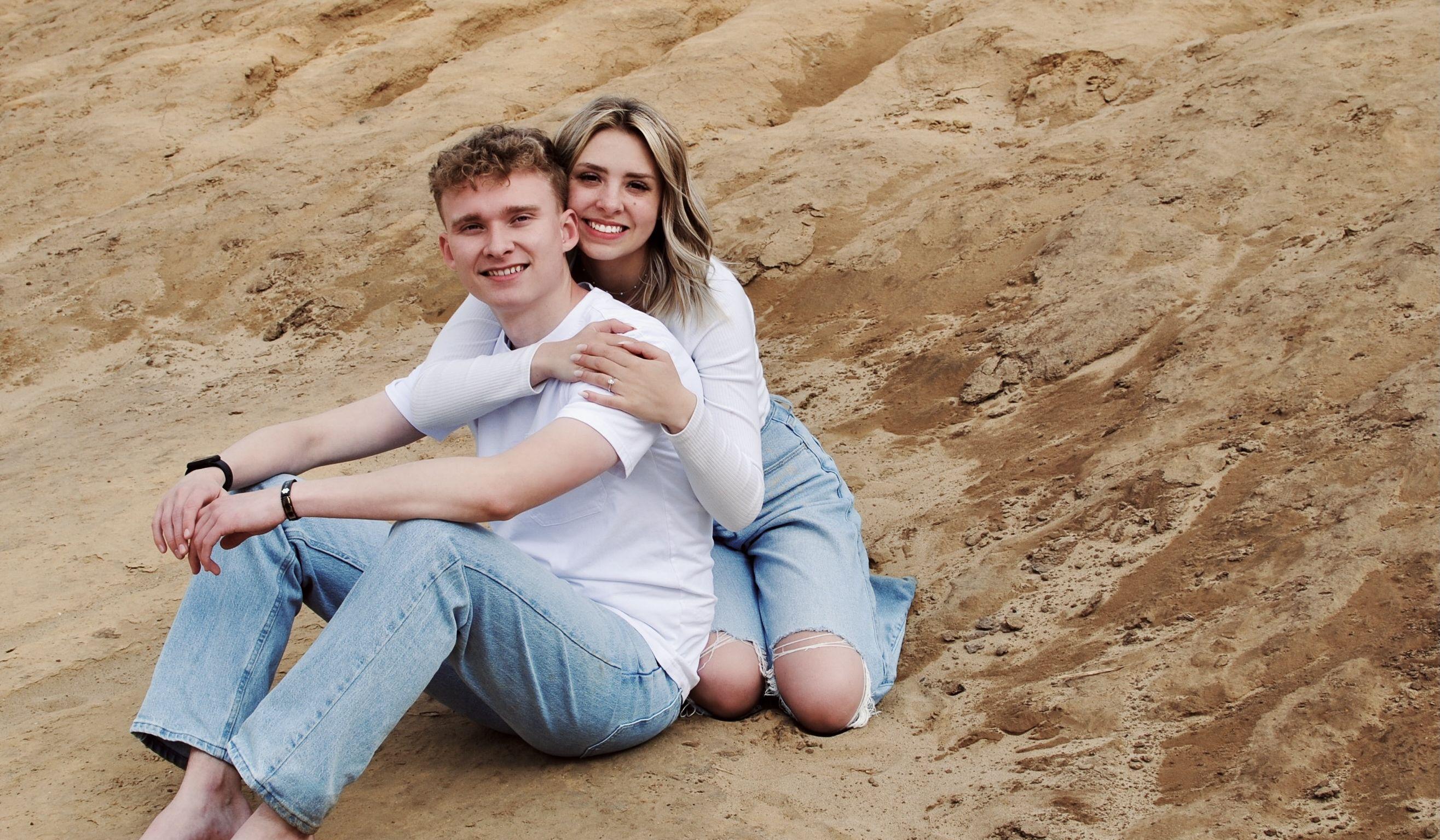 Linley Hobbs and Carson Ellsworth's Wedding Website