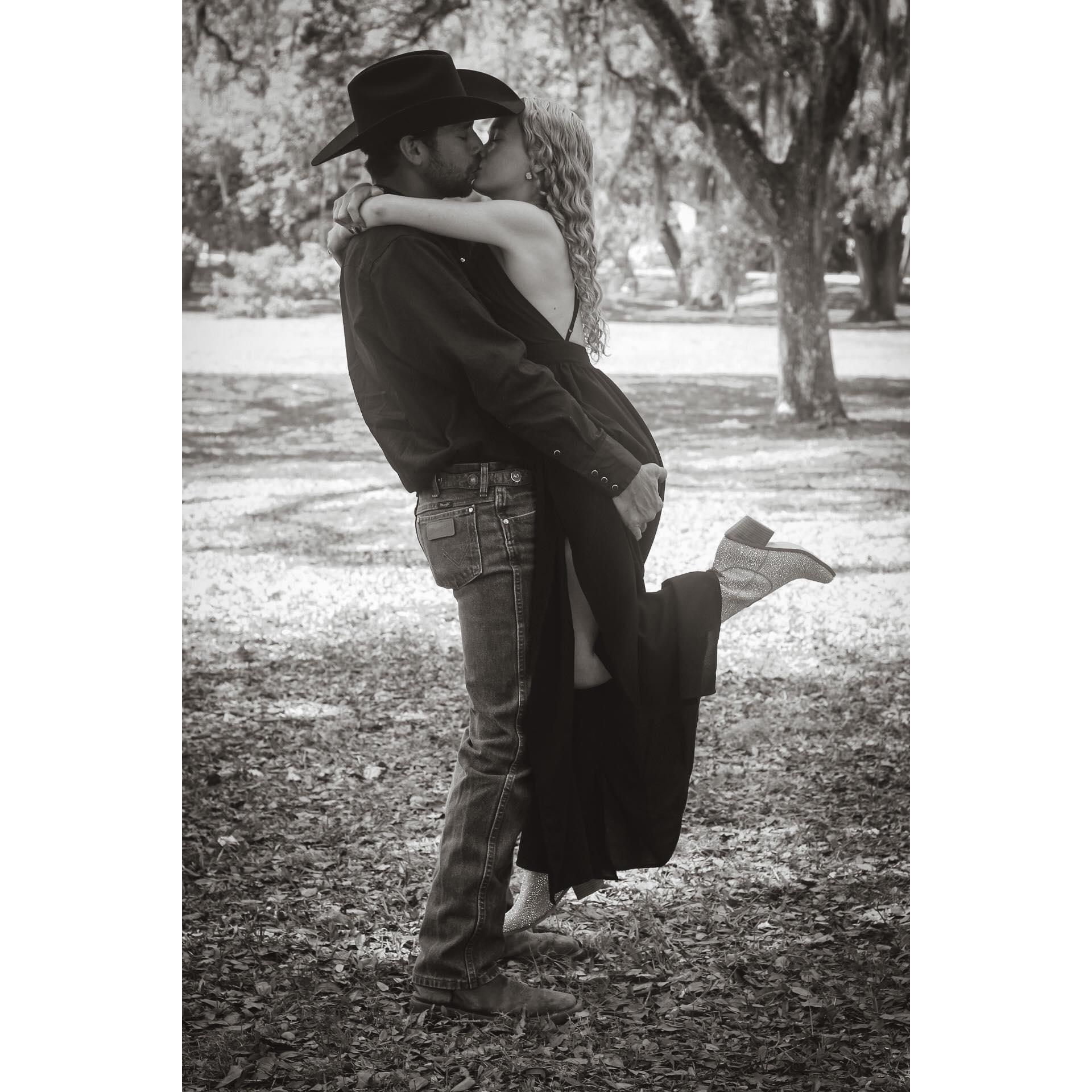 Amanda Wheelis and Israel Beard's Wedding Website