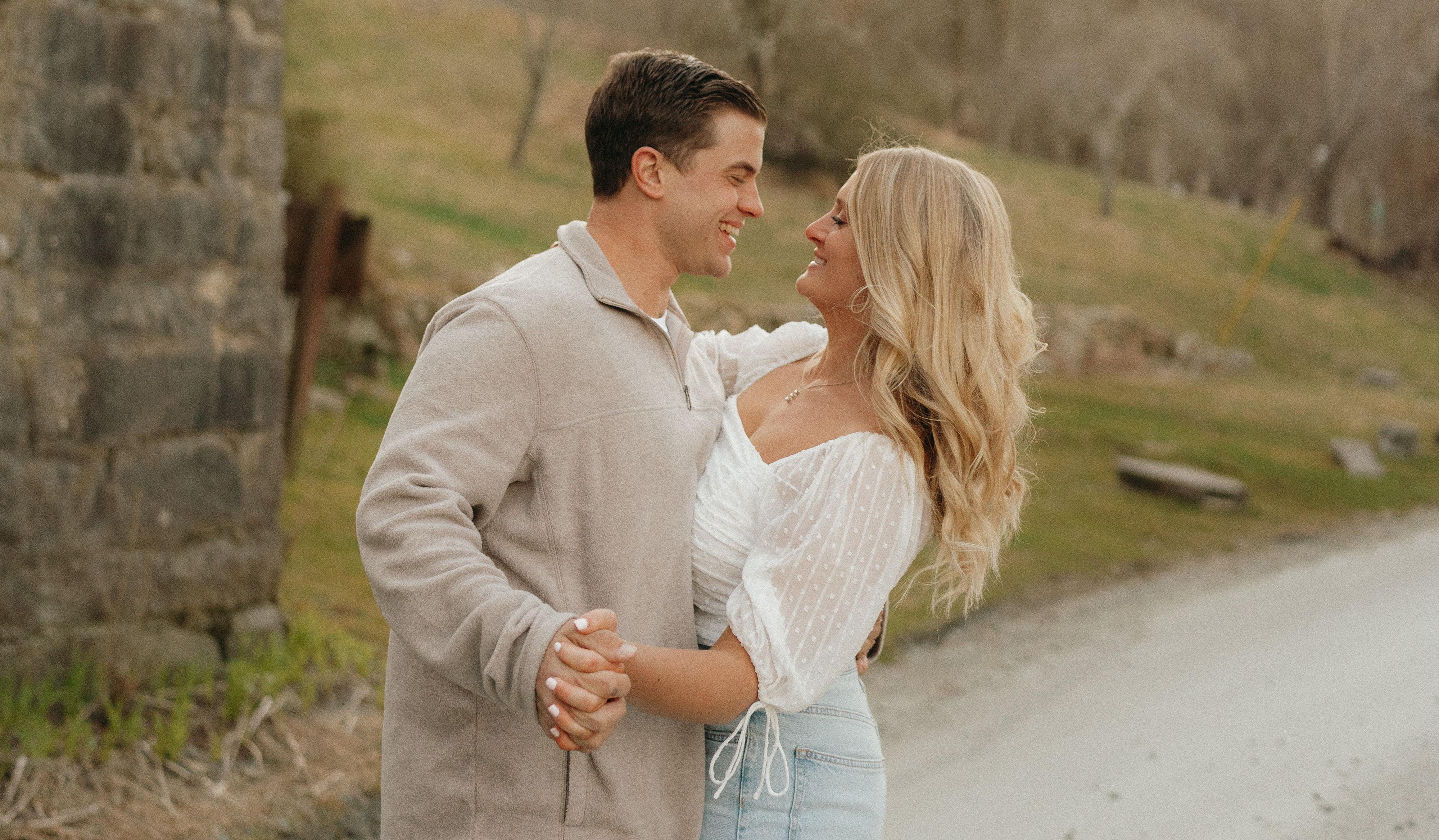 Sara Ann Dravis and Walter James Hulsart's Wedding Website