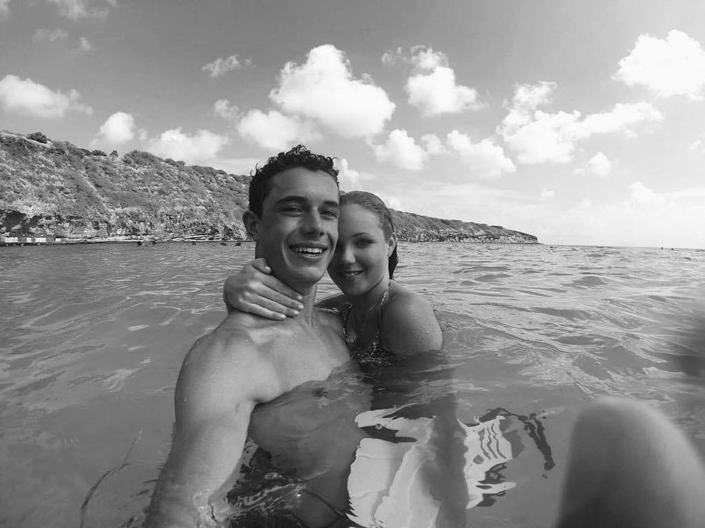 Eliza Walker and Lachie Howell's Wedding Website