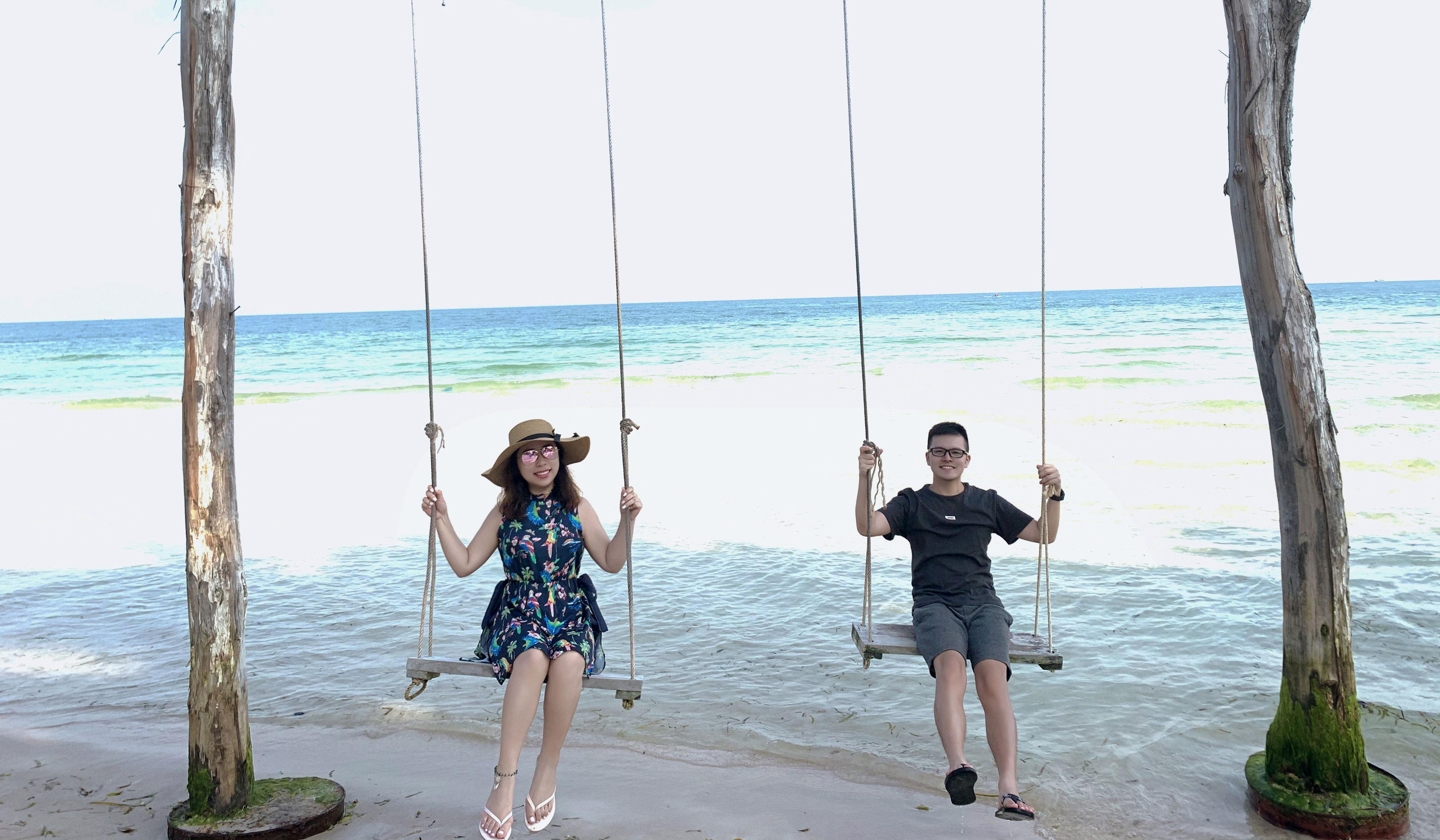 Angie Yu and Clifford Chan's Wedding Website