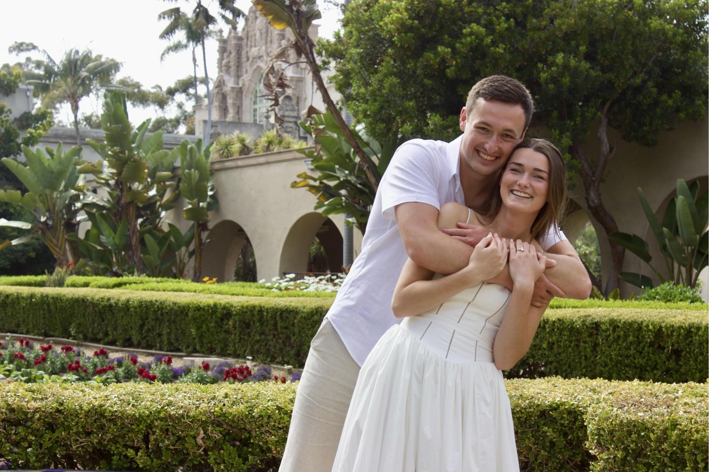 Maureen Deering and James Baker's Wedding Website