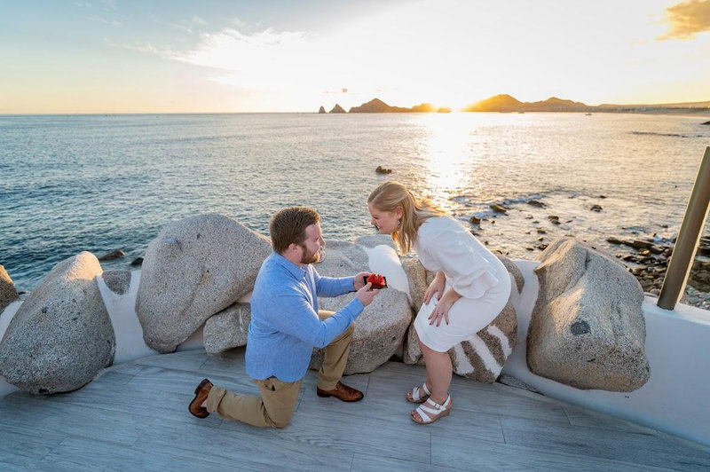 Sarah Farrell and Travis Cunningham's Wedding Website
