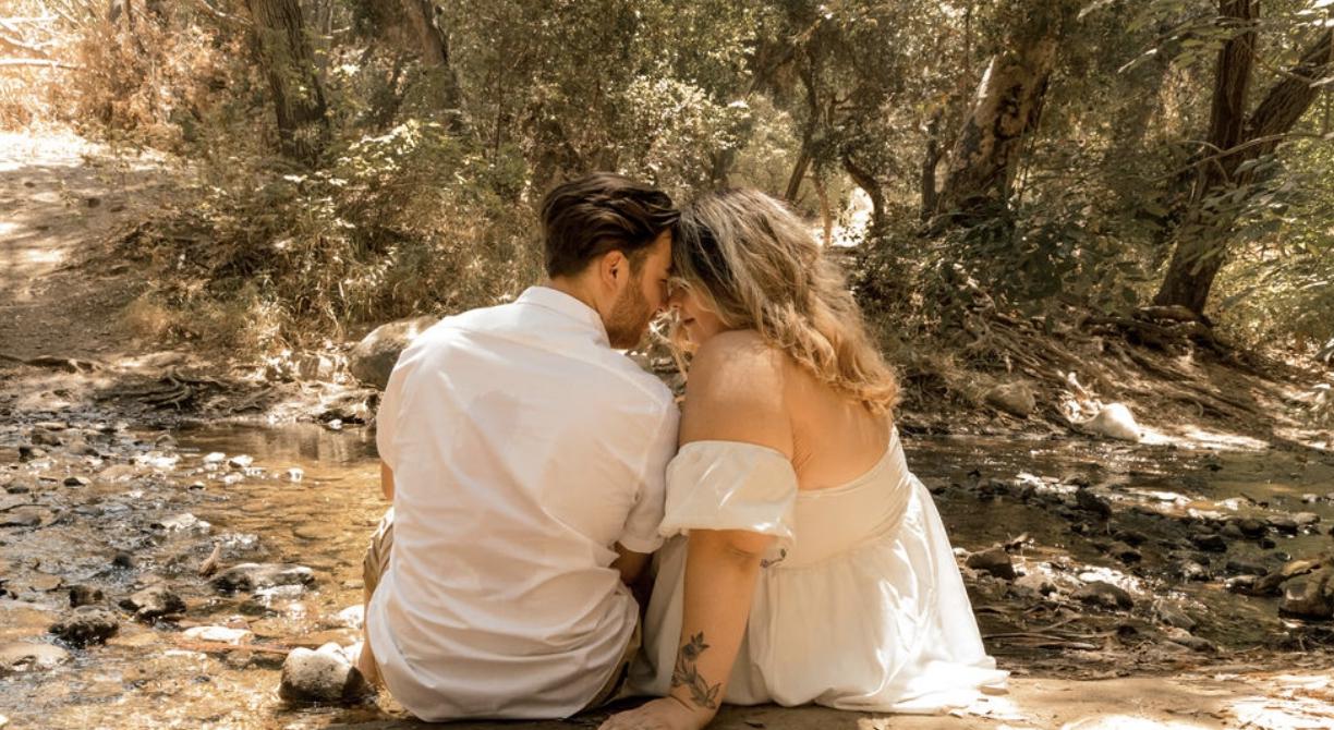 Arielle White and Jesse Roman's Wedding Website