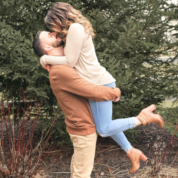 Stephanie Stebbing and Tyler Henry's Wedding Website