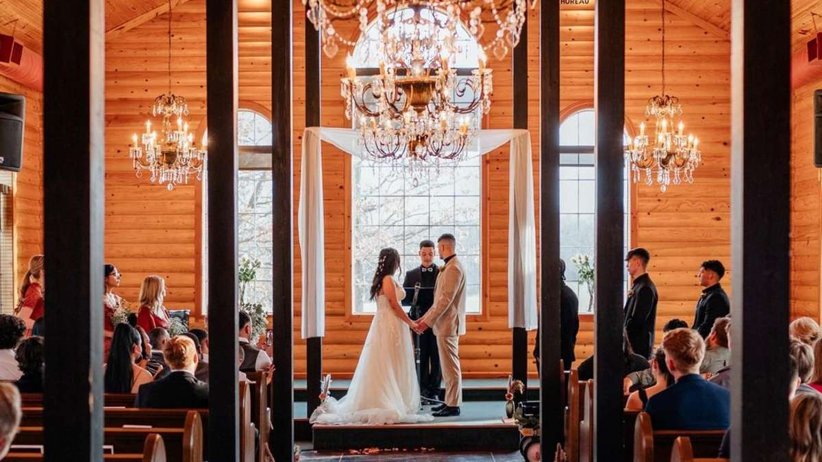 T-Rise Ranch | Wedding Venues | Cost, Reviews & Photos | Zola