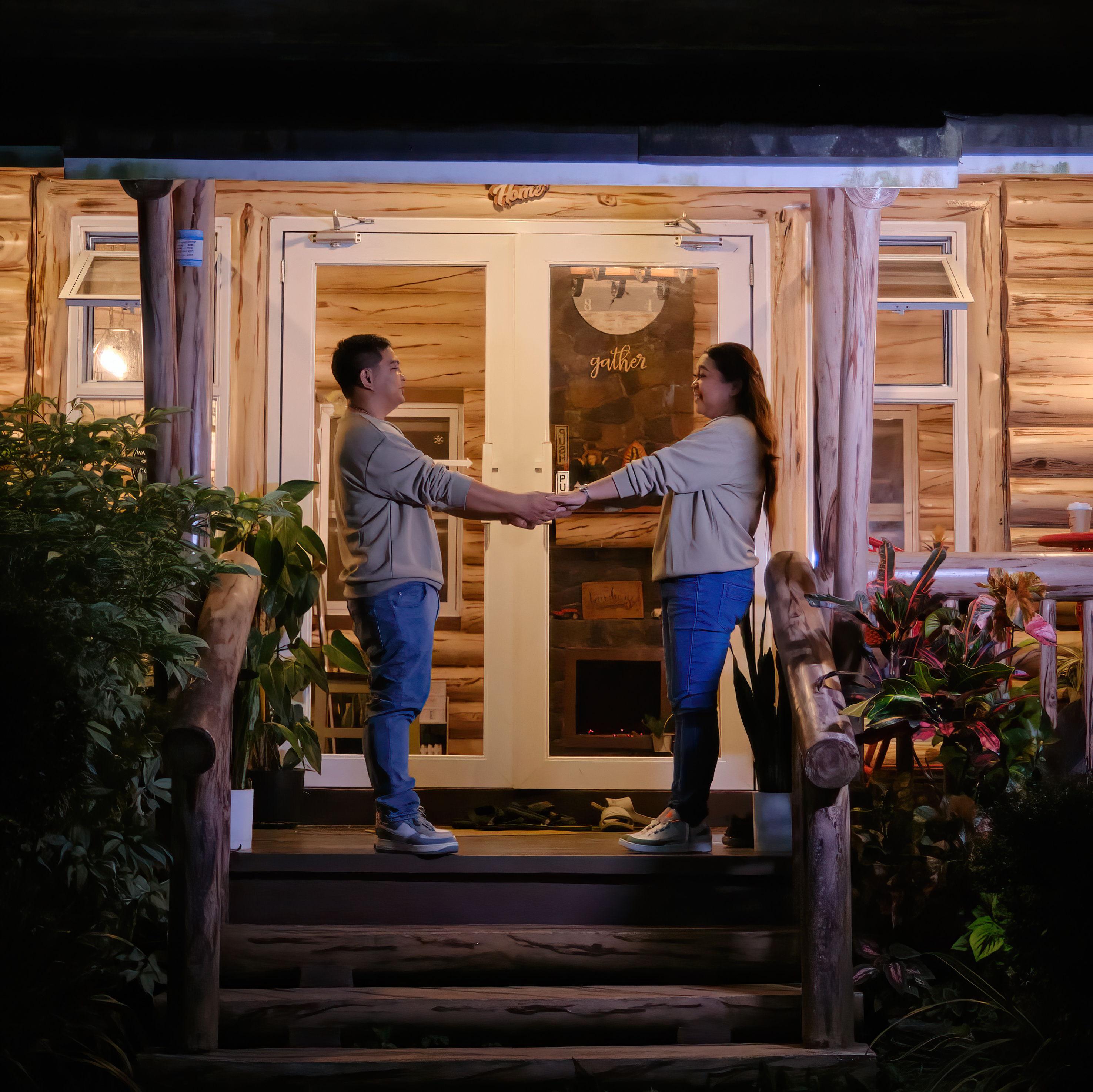 Jean Rose De Chavez and Charlon Linga's Wedding Website