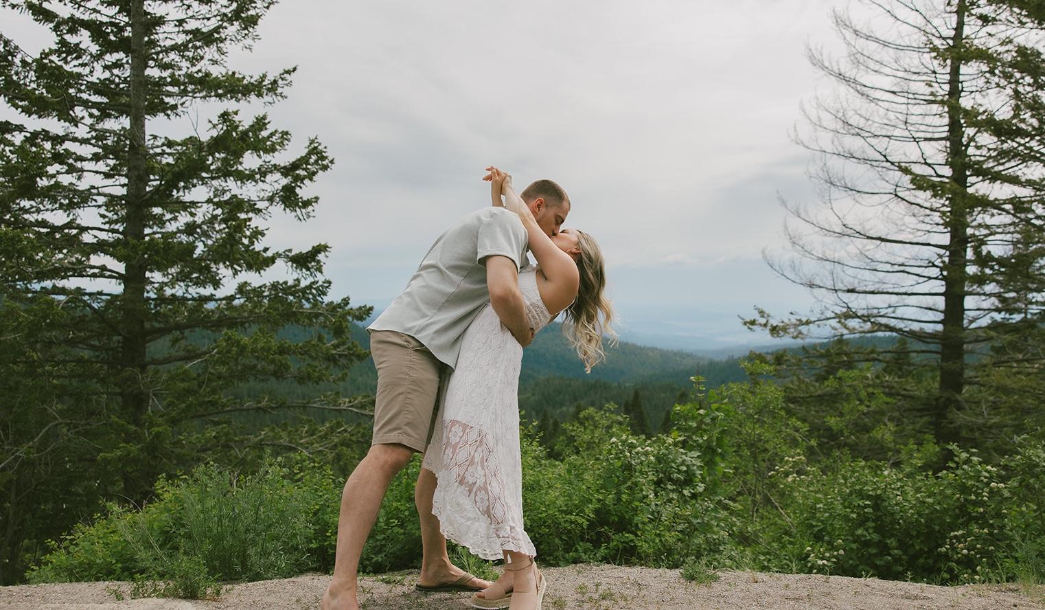 Stephanie Windisch and Tyler Reisdorph's Wedding Website