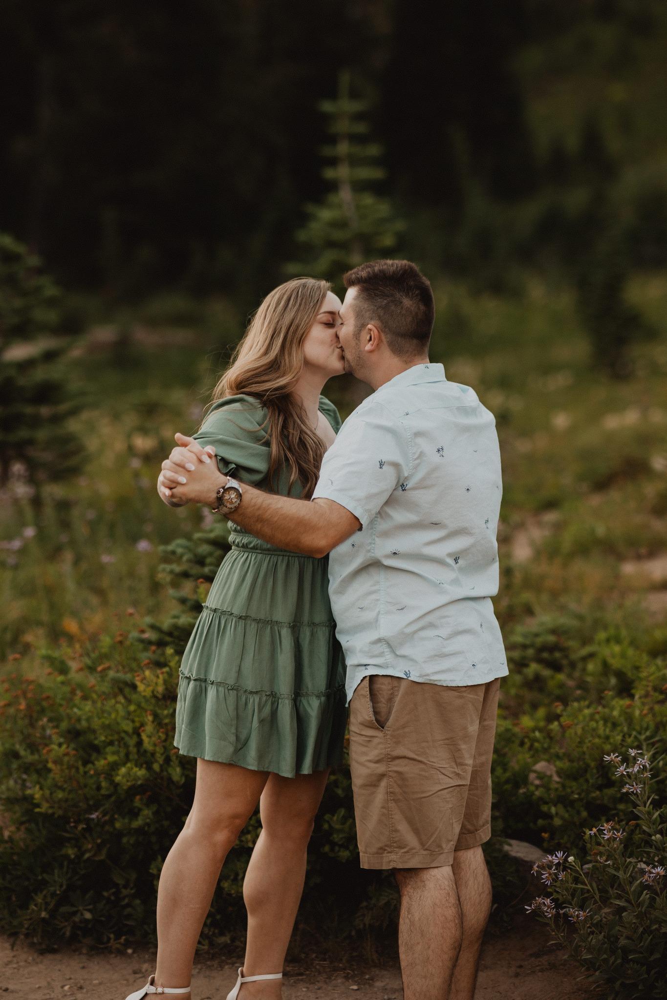 Megan Jonas and Grant Webb's Wedding Website