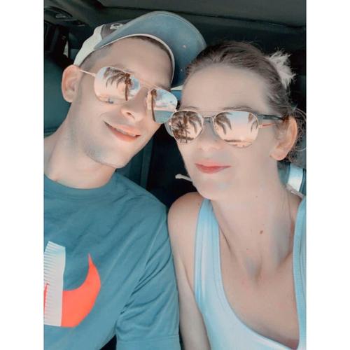 Amanda Frith and Billy Humphries' Wedding Website