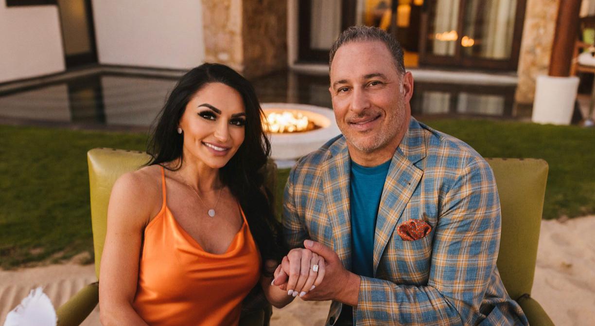 Lindsey Robinson and Peter Malouf's Wedding Website