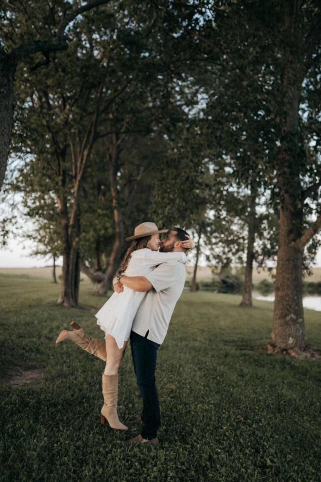 Taylor Spalding and Evan Kear's Wedding Website