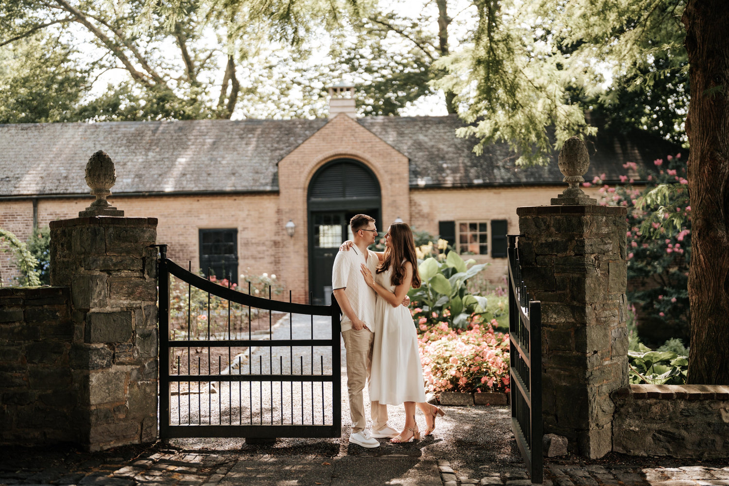 Grace Bonnell and Jakob Houchin's Wedding Website