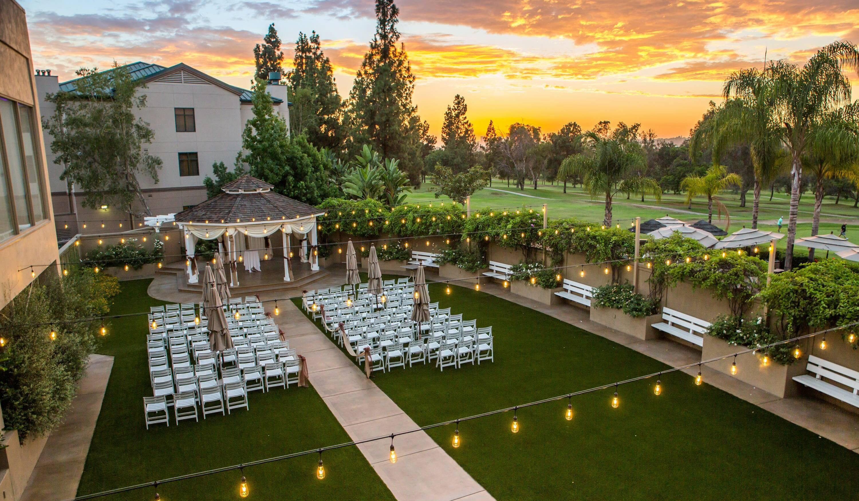 Maurice Gomez Sr. and Magda Palma's Wedding Website