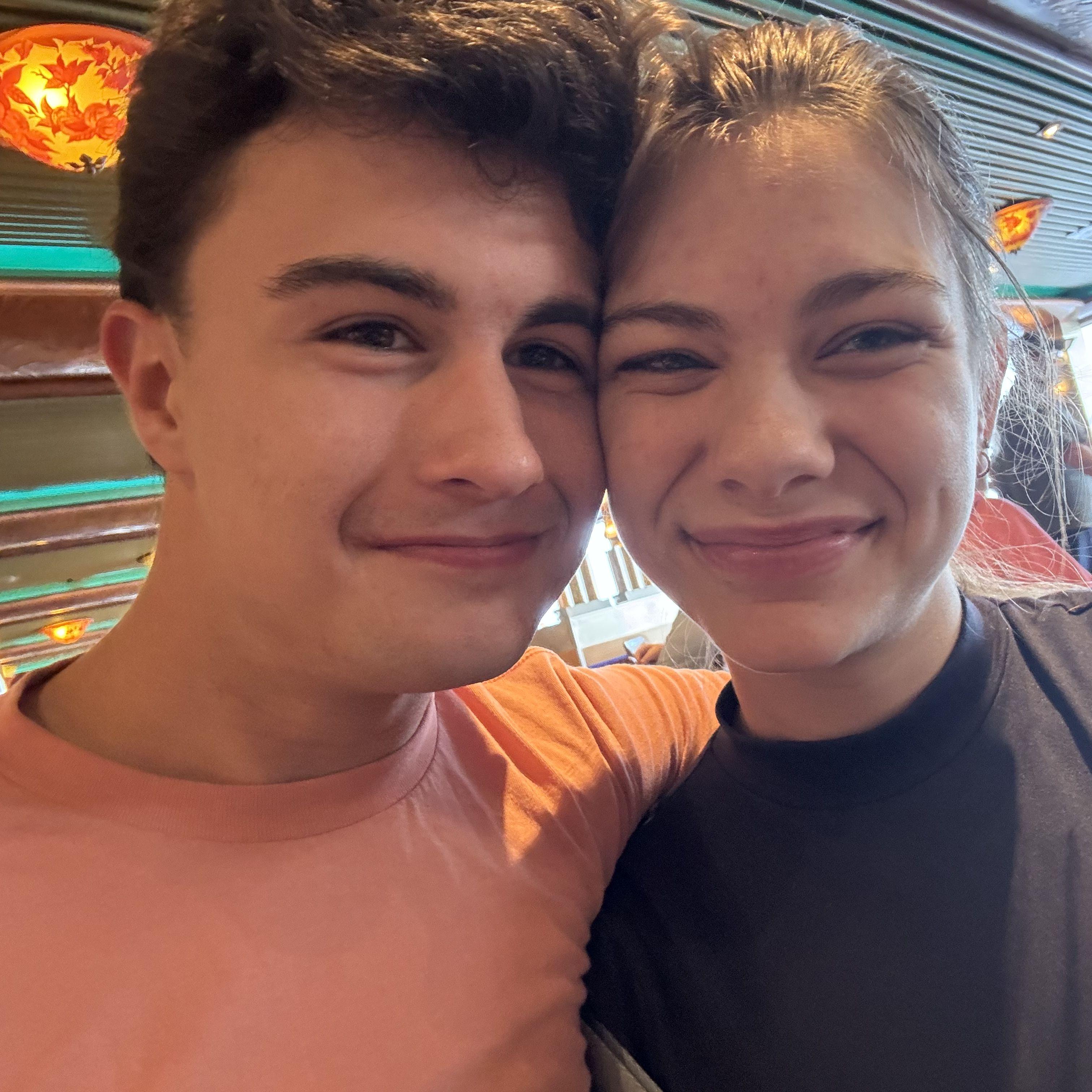 Kylie Songe and Darren Chesson's Wedding Website