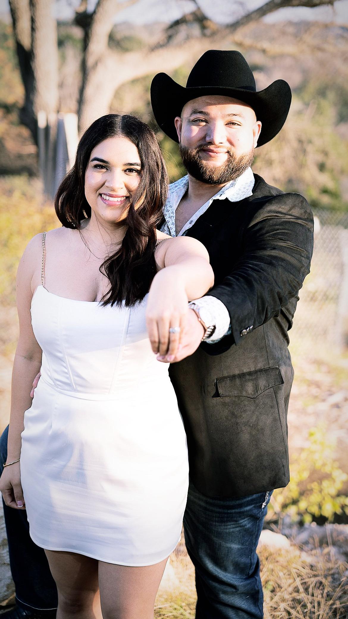 Paulette Manrique De Lara and Jose Manuel De Leon Jr's Wedding Website