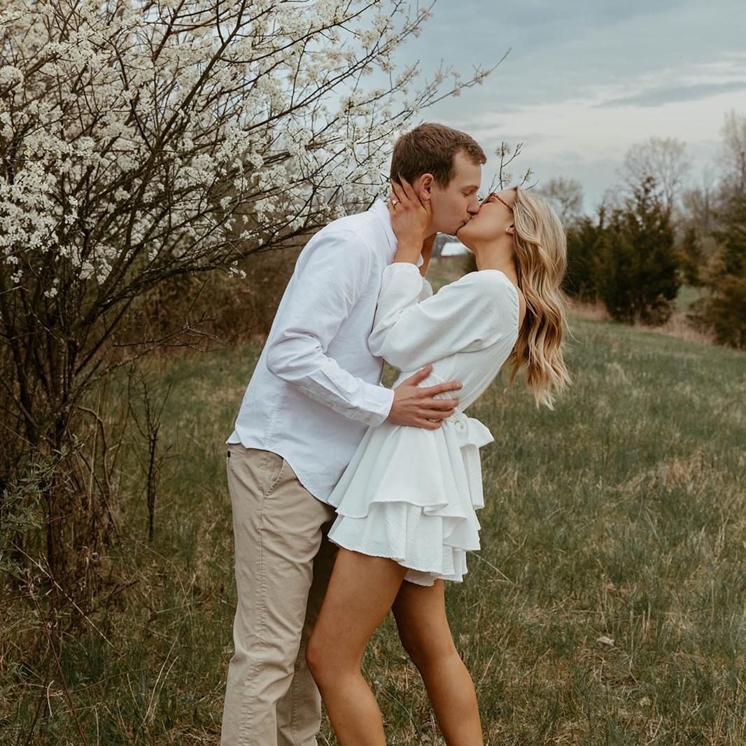 Taylor March and Michael Dangler's Wedding Website