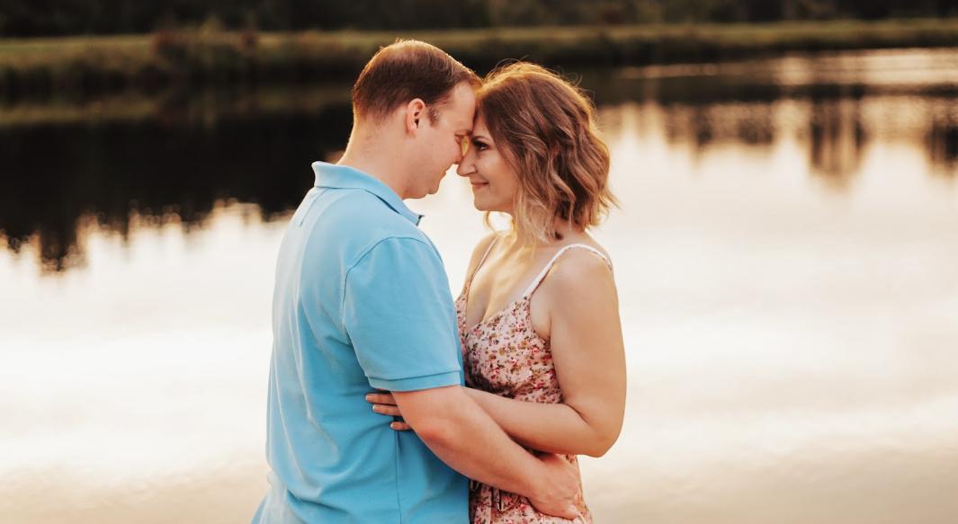 Lynne Modzelesky and Brian Beals' Wedding Website