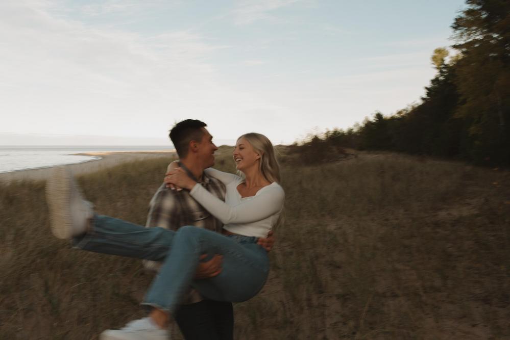 Allison Nicole Streich and Austin Eric Brege's Wedding Website