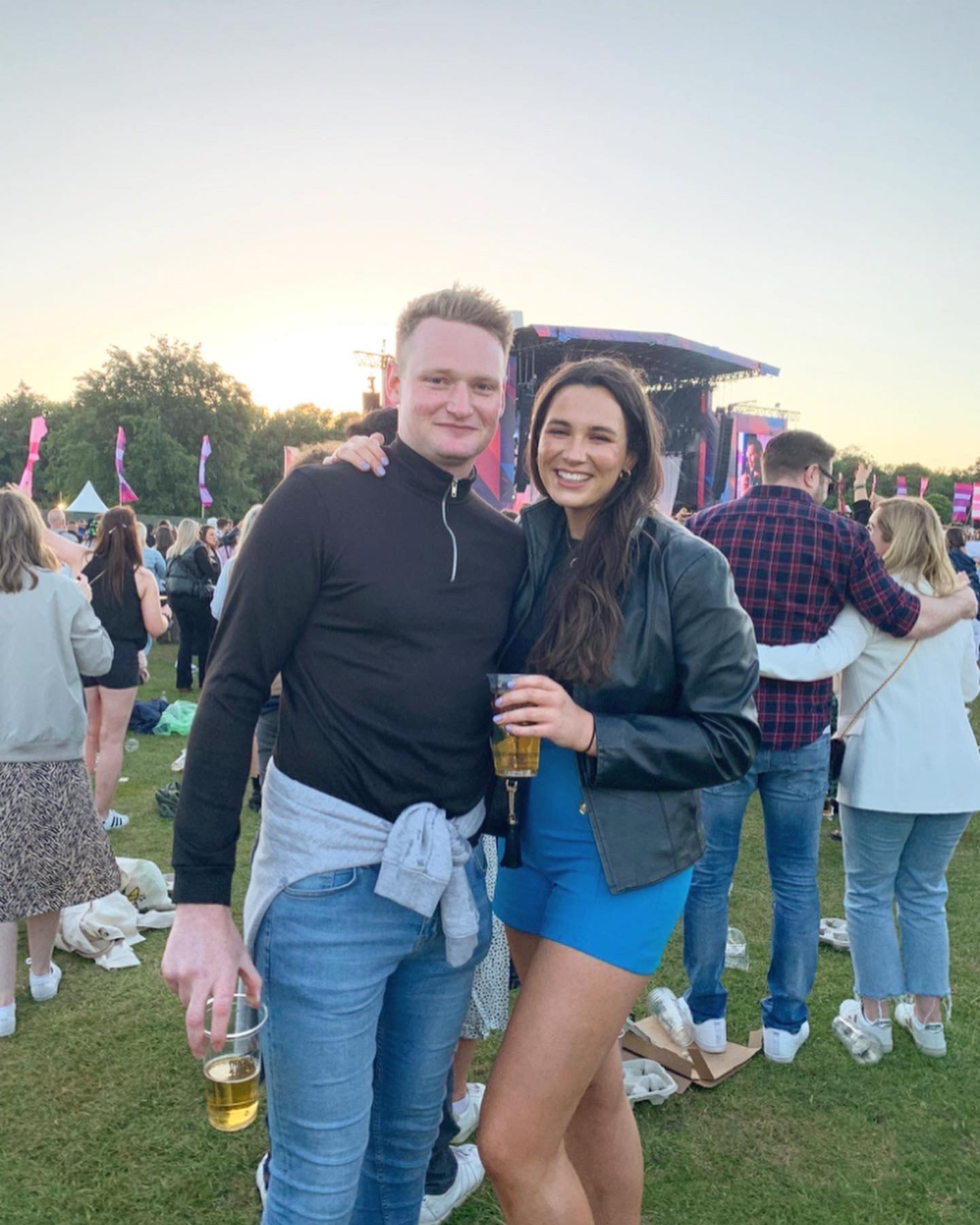 Shane Barrett and Laura Walsh's Wedding Website