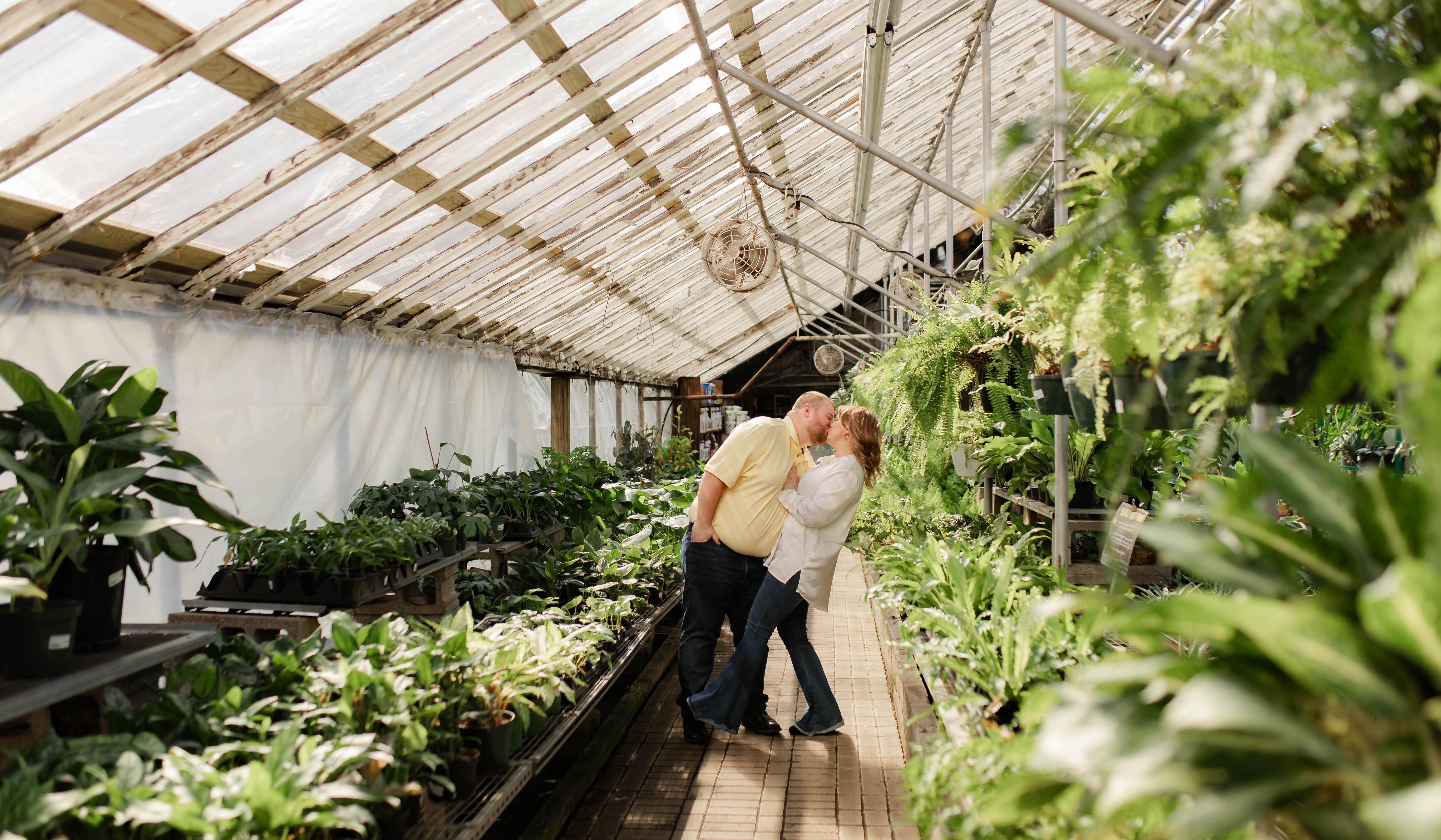 Bruce Bennett and Catherine Neitzke's Wedding Website