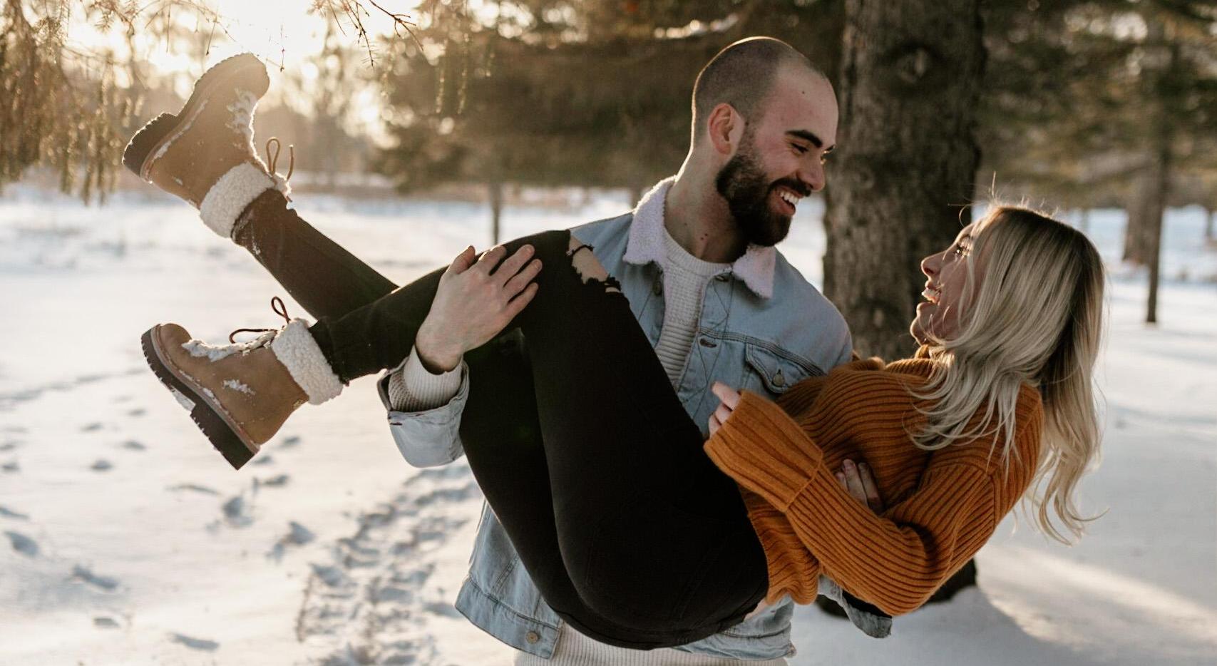 Alexandra Sauer and Robert Jennings' Wedding Website