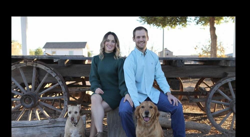 Courtney Newhall and Paul Pavlich's Wedding Website