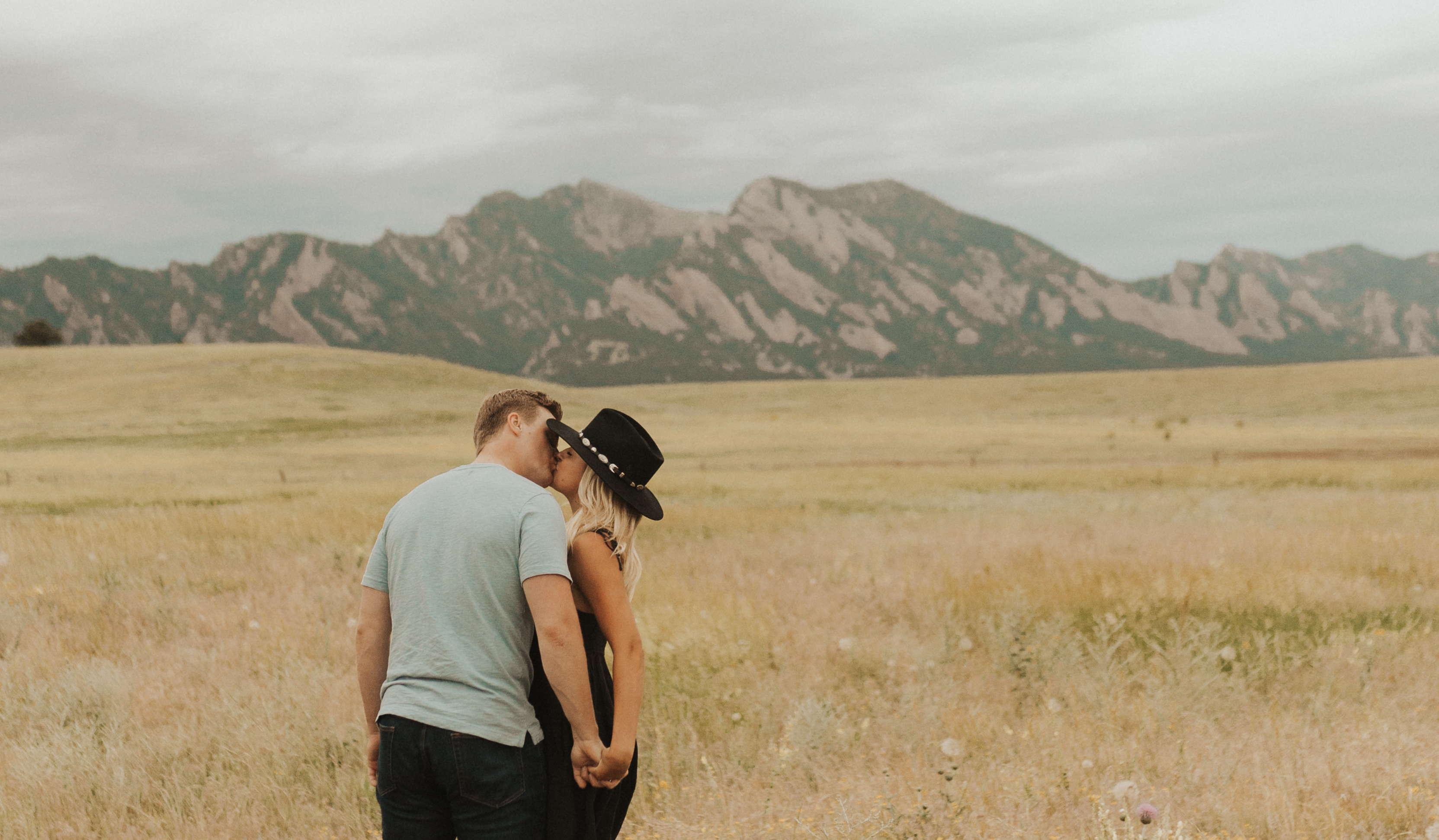 Sydnie Spears and Riley Hillis' Wedding Website