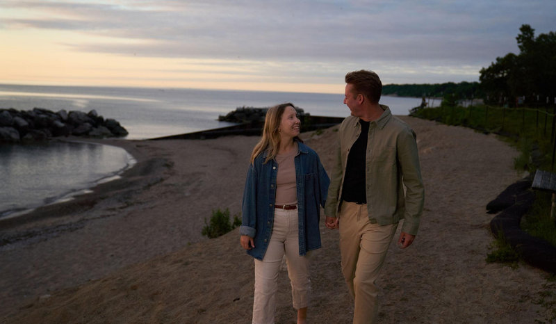 Cole Compton and Mary Parlier's Wedding Website