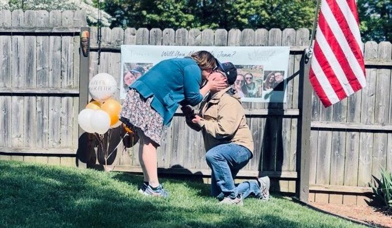 Jennifer Meyers and Pearse Marry's Wedding Website