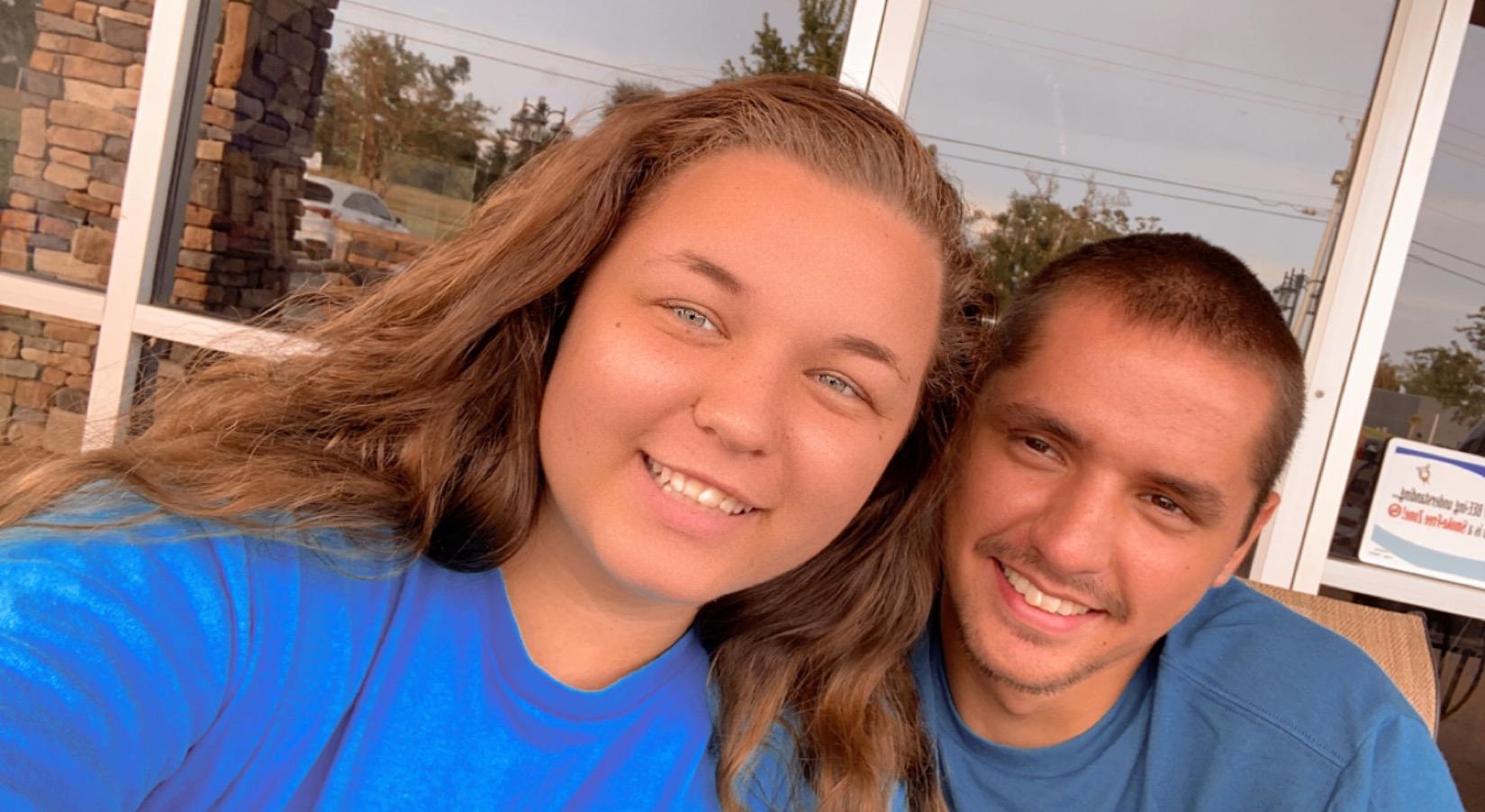 Melonie Oakes and Matthew Roberts' Wedding Website