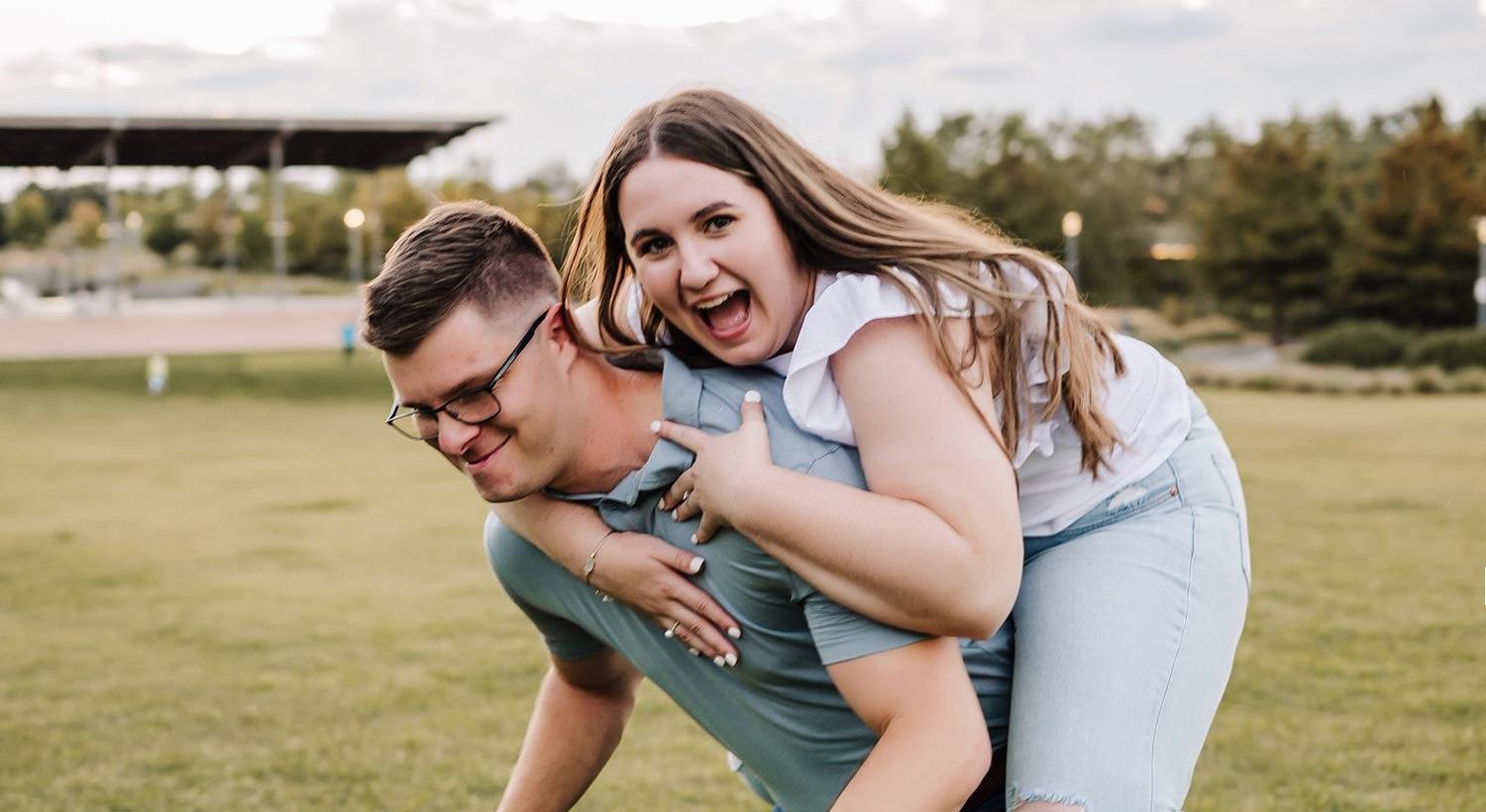 Halie Ables and Zachary Farmer's Wedding Website