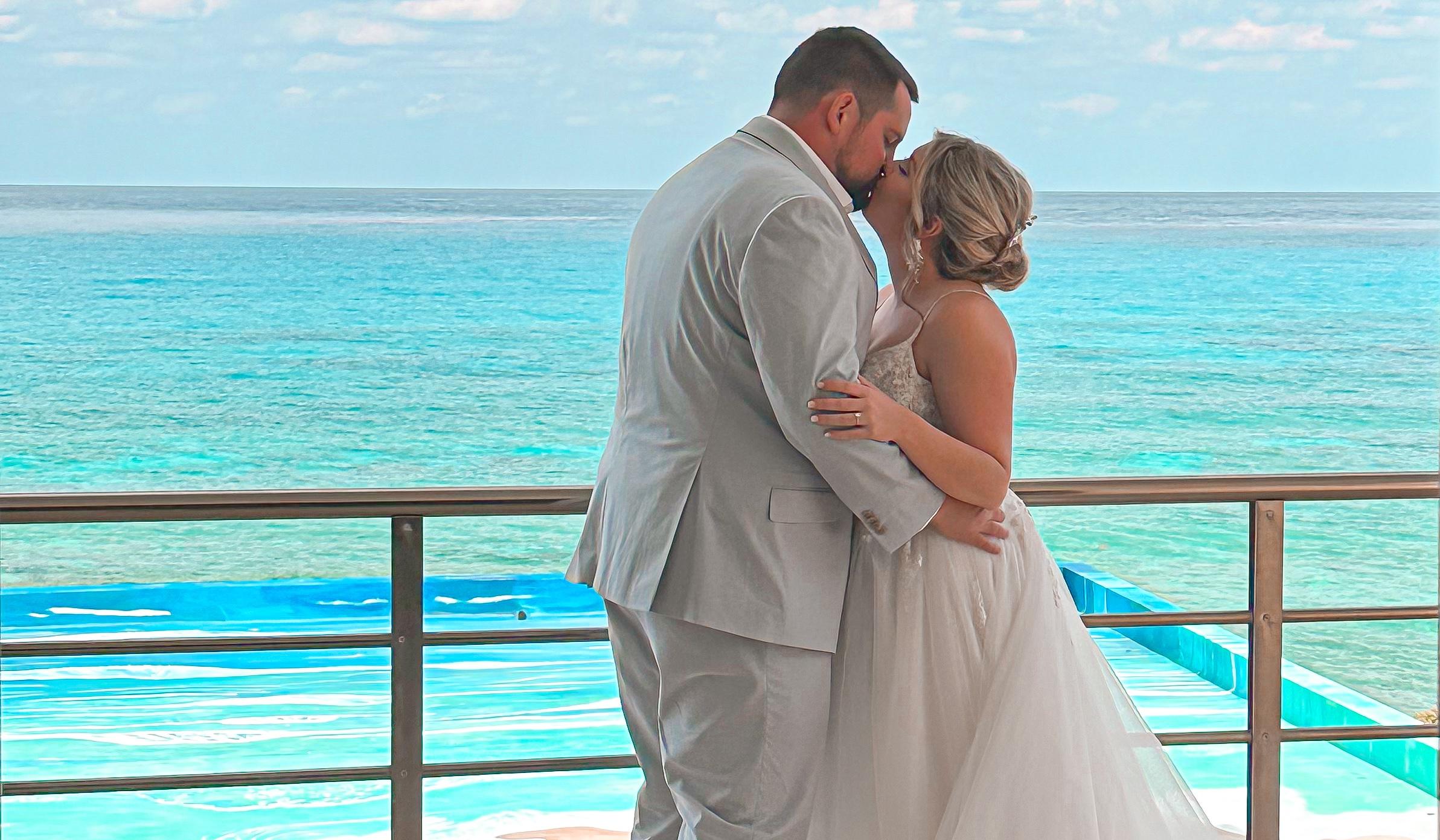 Carlee Pritchard and Austin McCray's Wedding Website