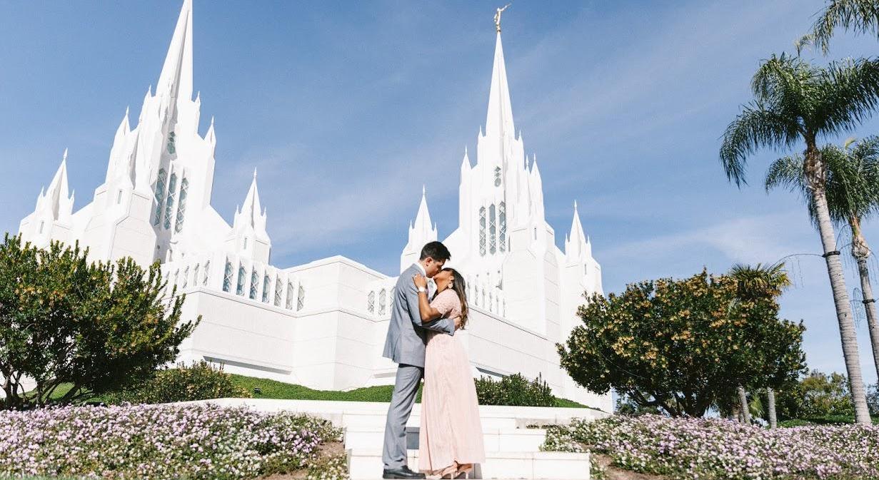 Evelyn Alves and Mitchell Davidson's Wedding Website