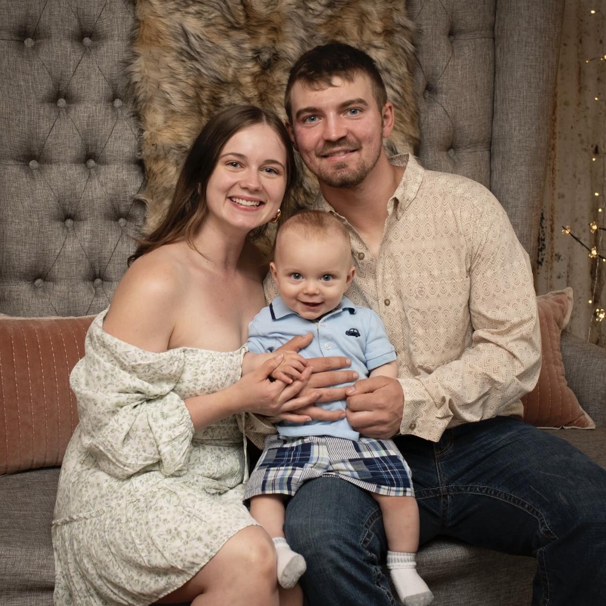Tayja Cox and Joshua Putthoff's Wedding Website