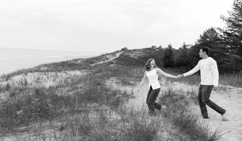 Ellie Hoffart and Scott Woolf's Wedding Website